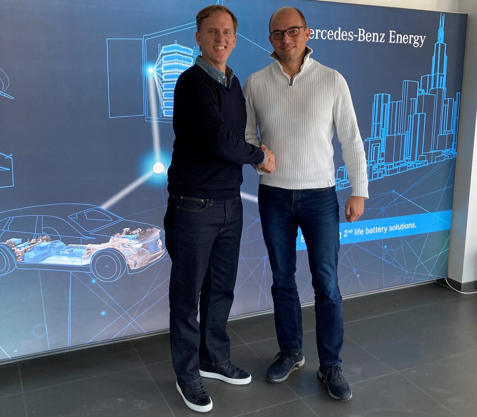 LOHUM and Mercedes Benz Energy: Battery Lifecycle Partnership